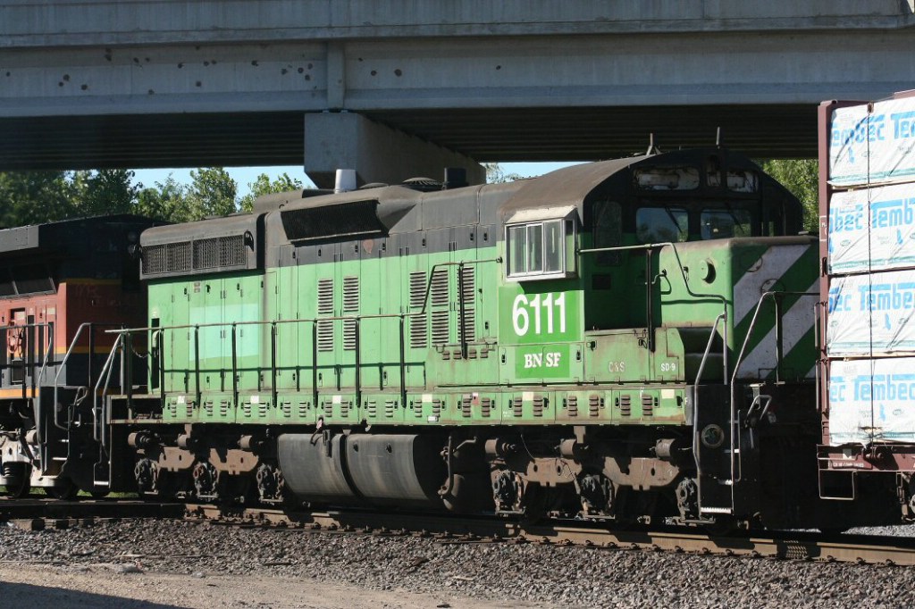 BNSF 6111